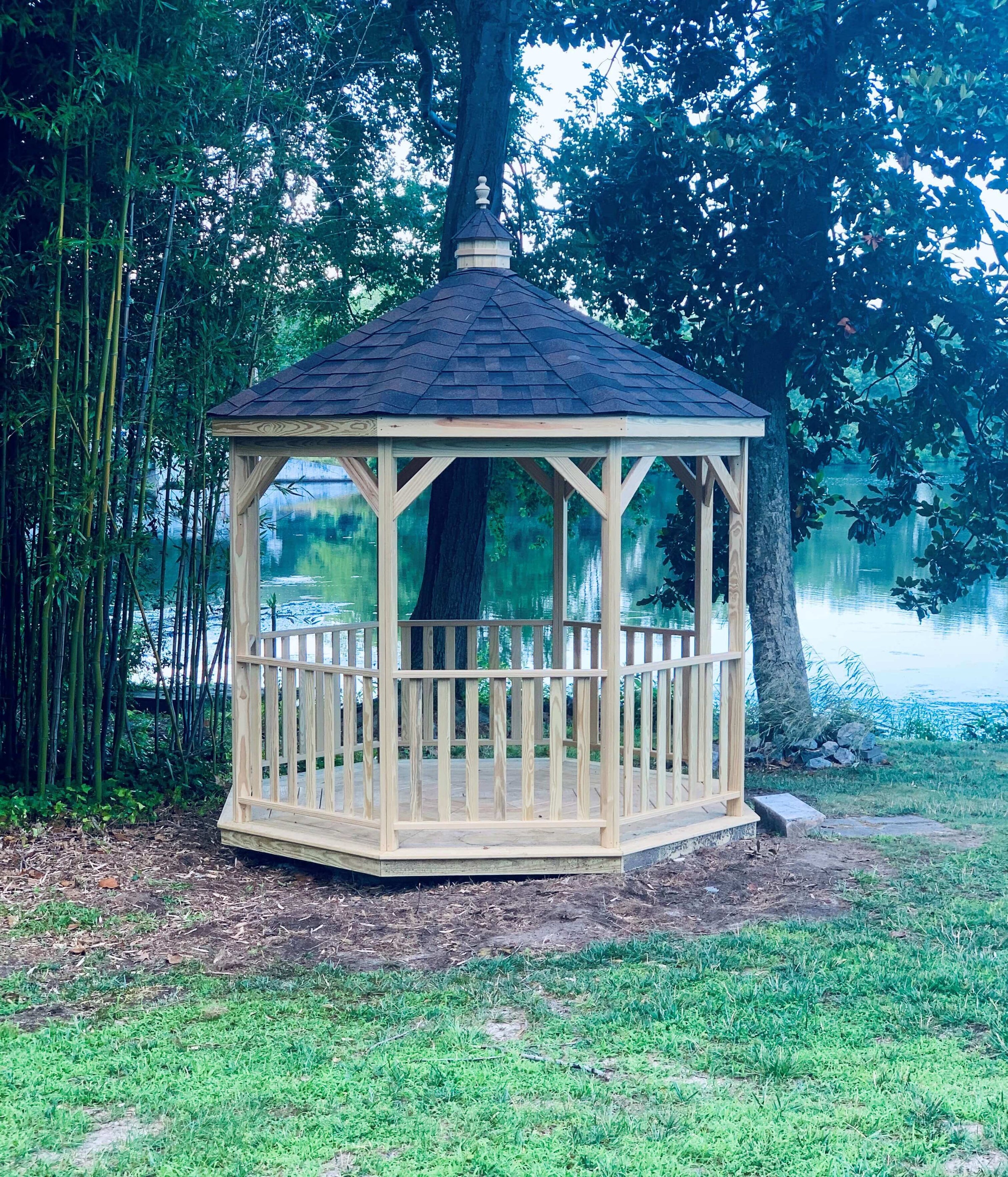 Amish Gazebos 10 Foot Wood Gazebo-In-A-Box with Floor - Luxury Shade ...