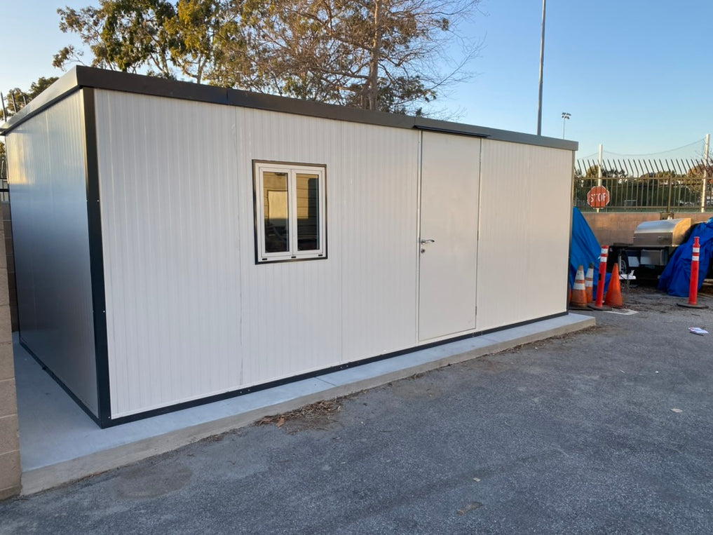 Stylish Backyard Retreat with the Multi-Use Duramax 13x10 Garden Glass ...