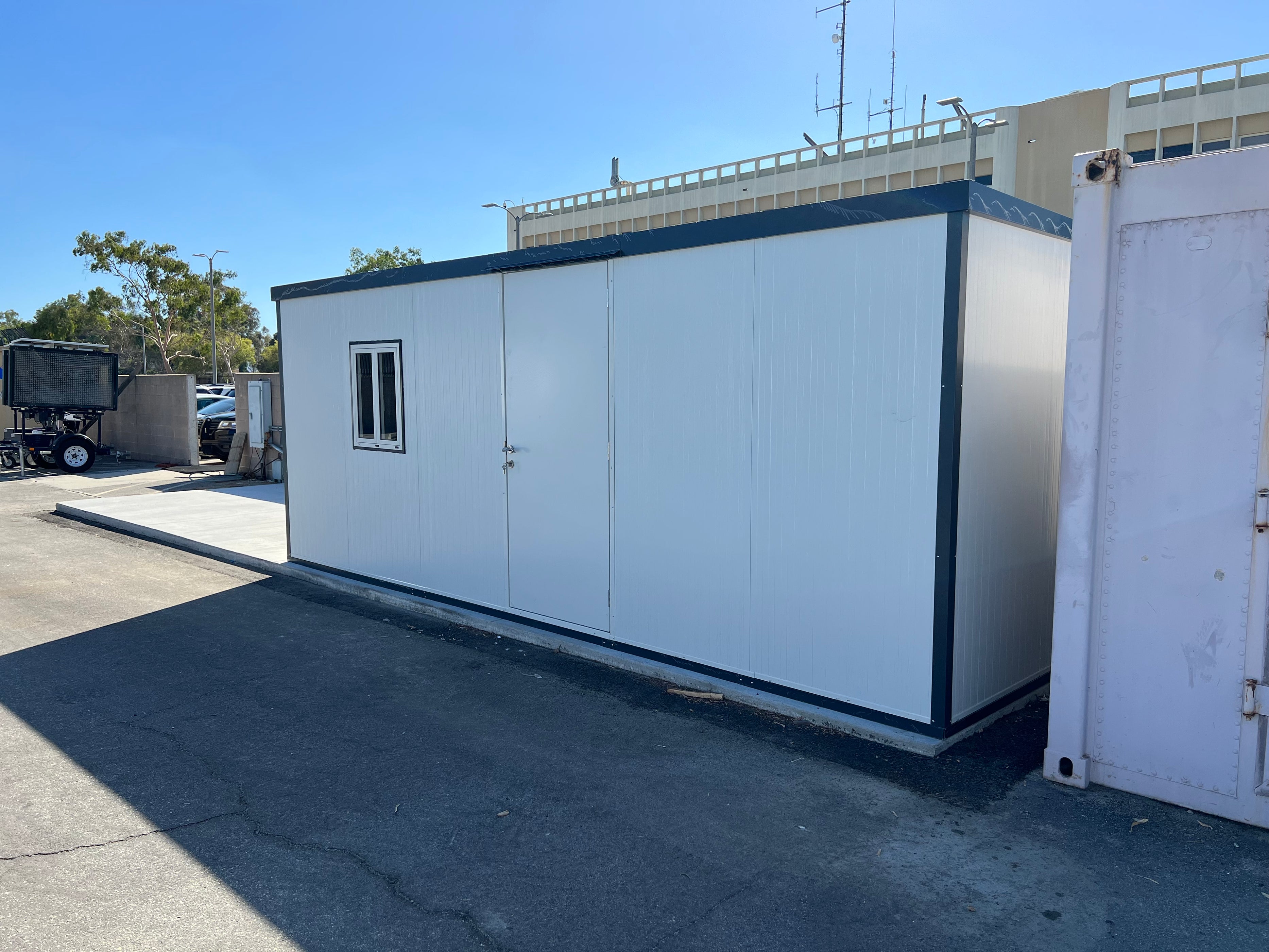 Stylish Backyard Retreat with the Multi-Use Duramax 13x10 Garden Glass ...