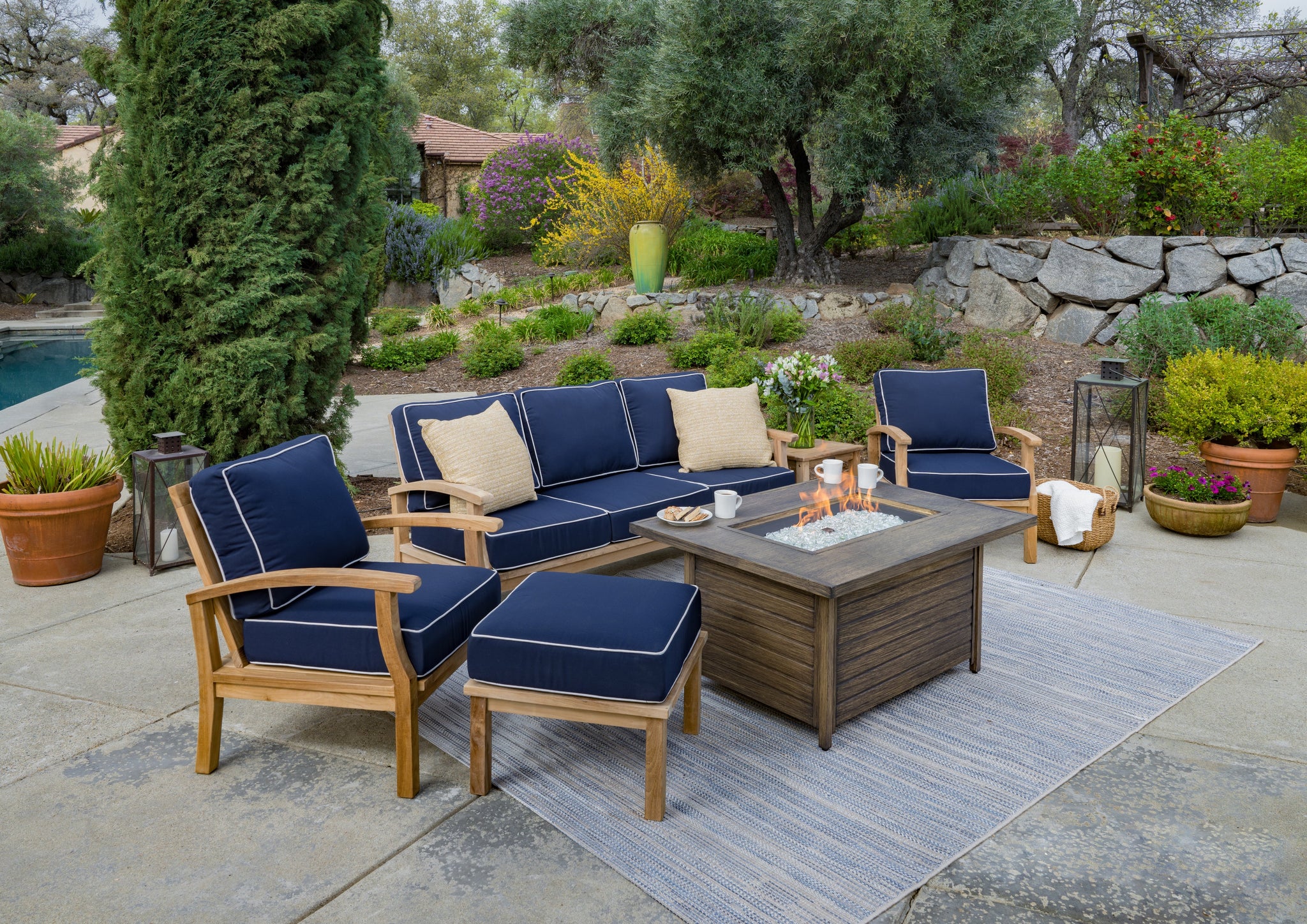 Outdoor Furniture — Backyard Oasis
